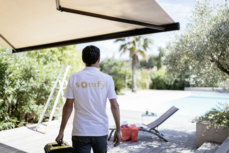 PARTENERI SOMFY EXPERT PENTRU PROIECTE DE AMENAJARE